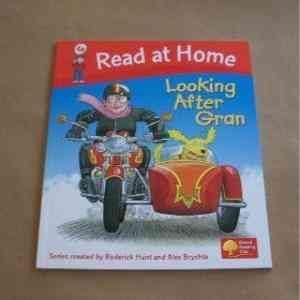 Buy Looking After Gran (Read At Home) By Roderick Hunt | Bookchor.com